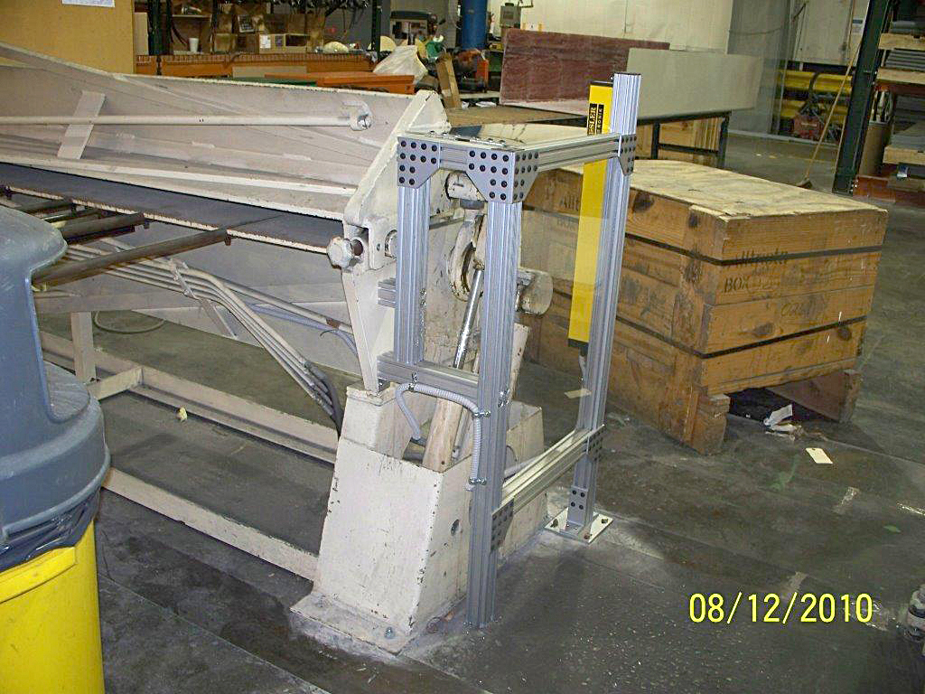 Folder with Light Curtain 2 – Press Brake Safety